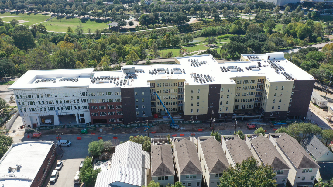 Gallery - 2100 Memorial: Columbia